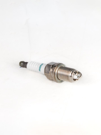 Свеча зажигания Toyota 90919-01230 90919-01230 купить по выгодной цене ...